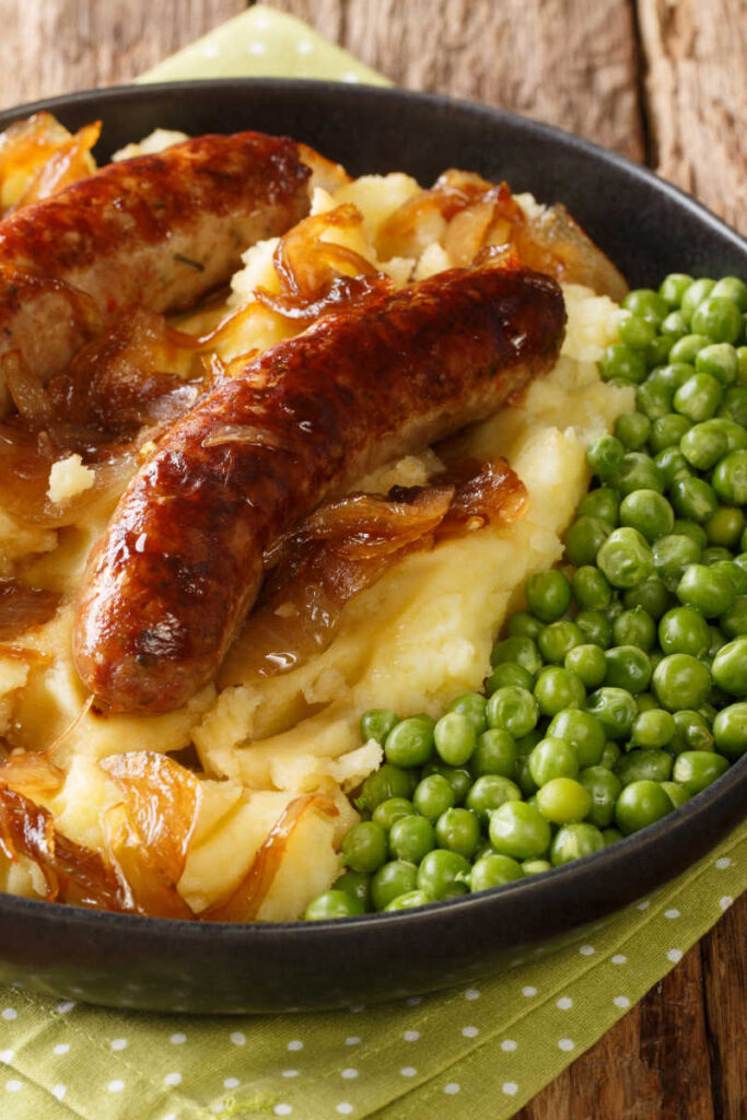 Irish Bangers And Mash – Eats by the Beach